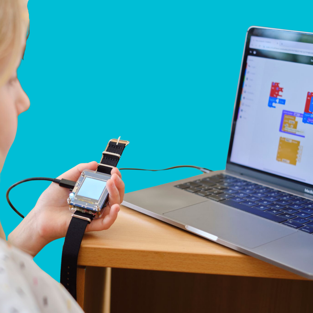 How to code your Clockstar? | CircuitMess